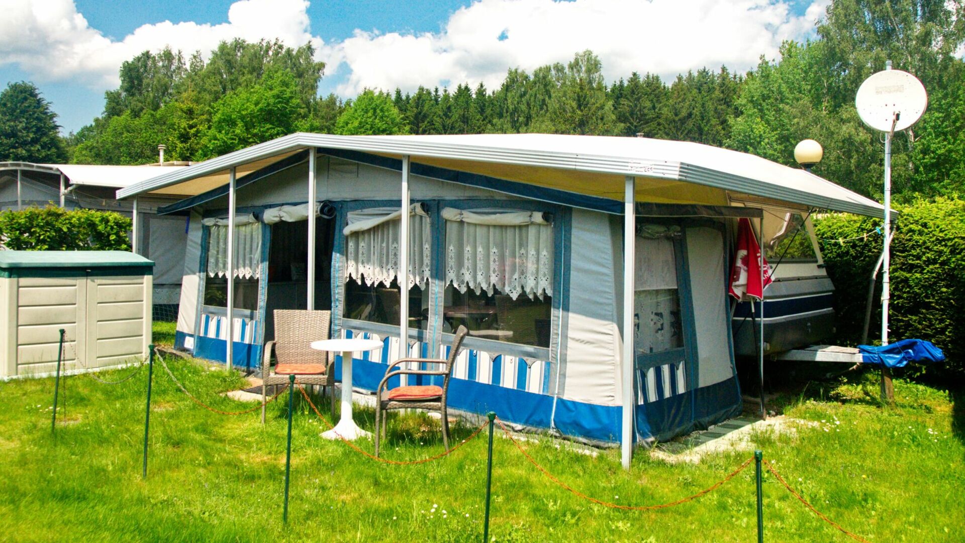 Urlaub im Miet-Wohnwagen - Campingplatz Paulfeld